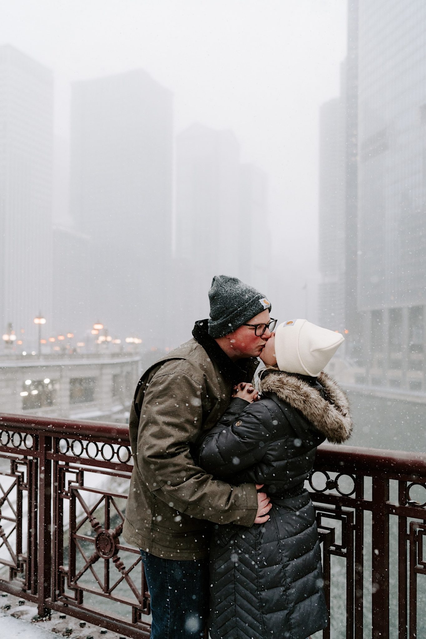 Surprise Proposal on Michigan Avenue Bridge | Sam + Tucker - jnavisuals.com