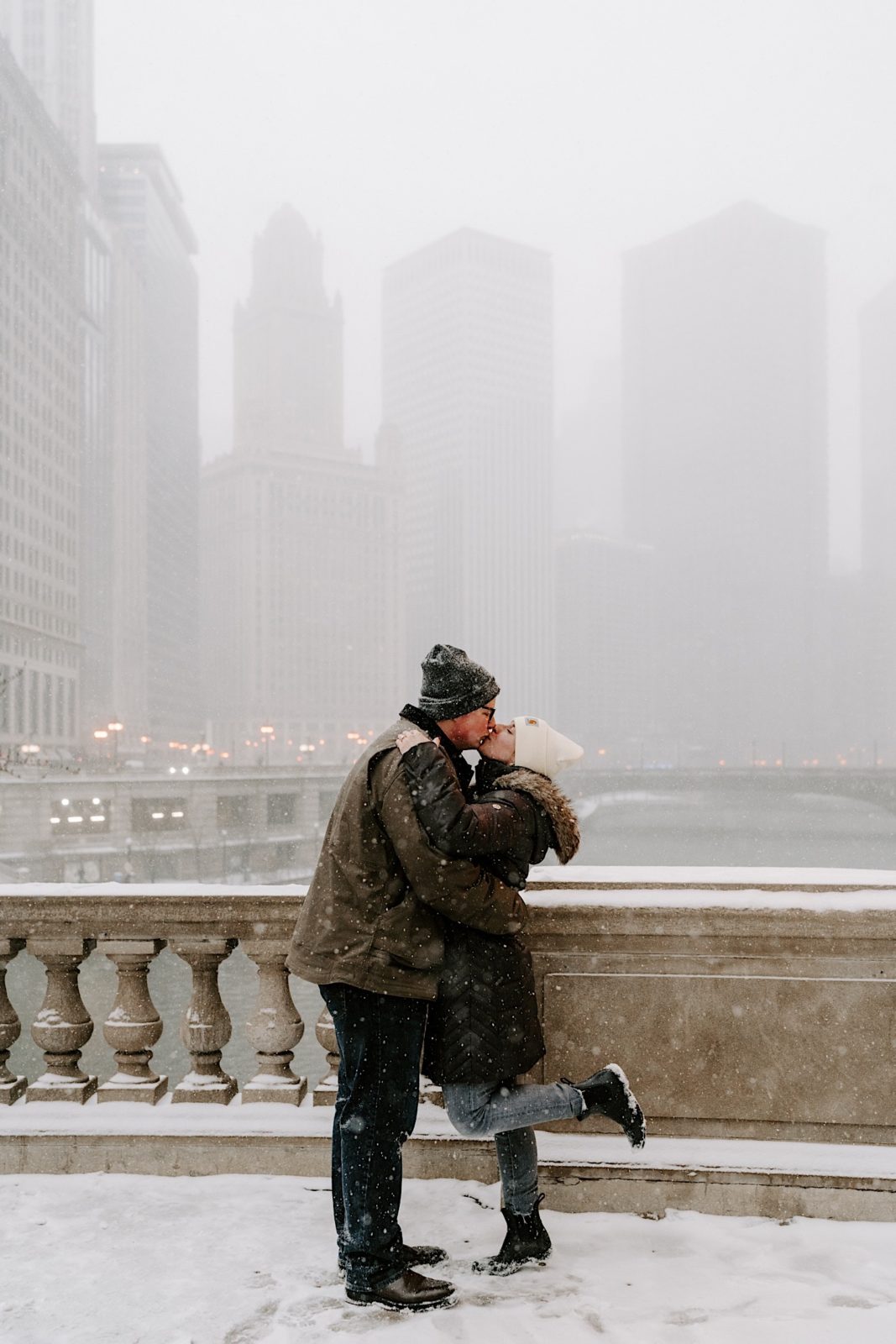 Surprise Proposal on Michigan Avenue Bridge | Sam + Tucker - jnavisuals.com