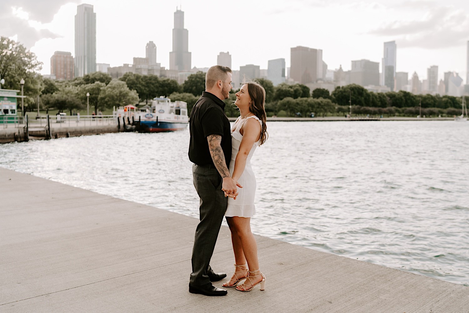 Sunset Engagement Session at Chicago's Museum Campus | Halle + Steven ...