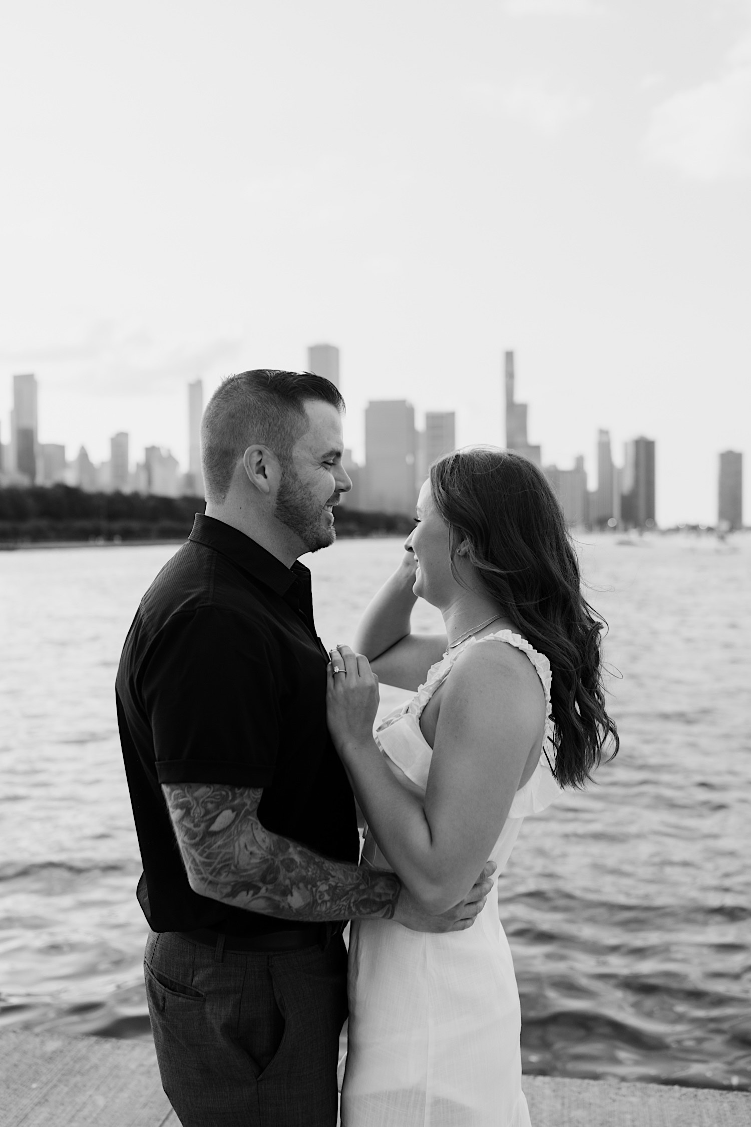Sunset Engagement Session at Chicago's Museum Campus | Halle + Steven ...