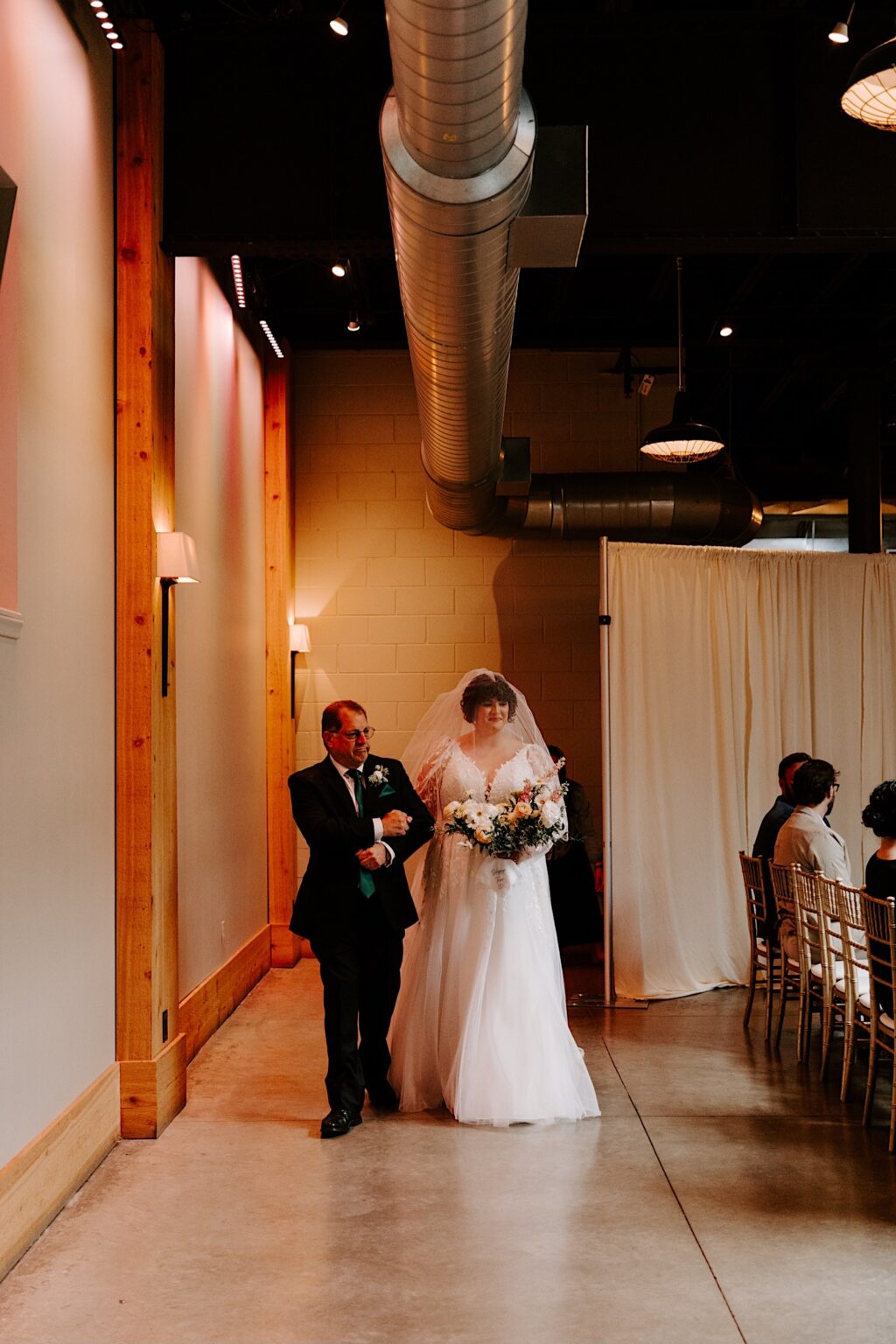Traditional Wedding at The Atrium in Milwaukee | Jen and Alex ...
